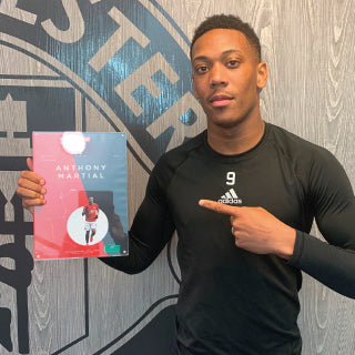 The Goal Hanger: Gifts for sports fans. Football Tennis Rugby Cricket